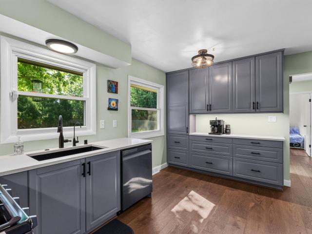 W128N8518 Revere Rd