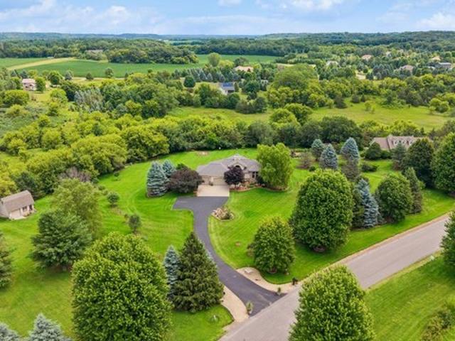 W12120 nd Ave, River Falls, WI 54022