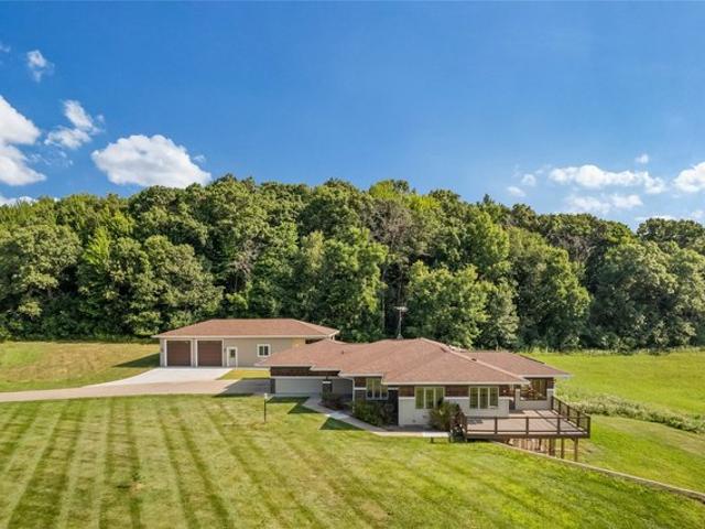 W13878 Shepherd Rd, Osseo, WI 54758