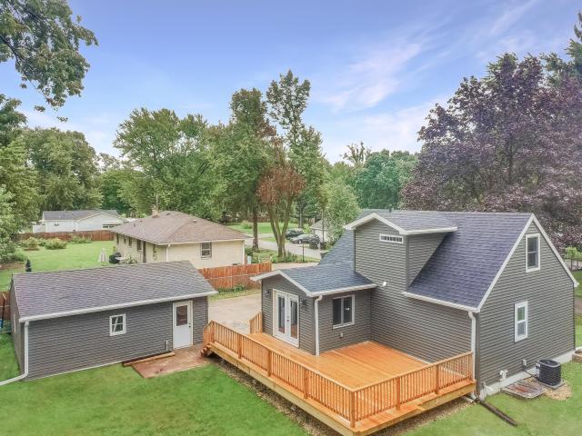 W1390 Greenview Rd