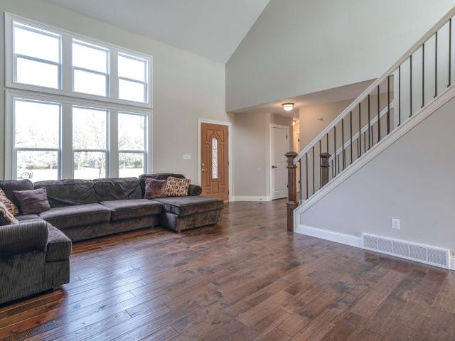 W1461 Maureen Ct