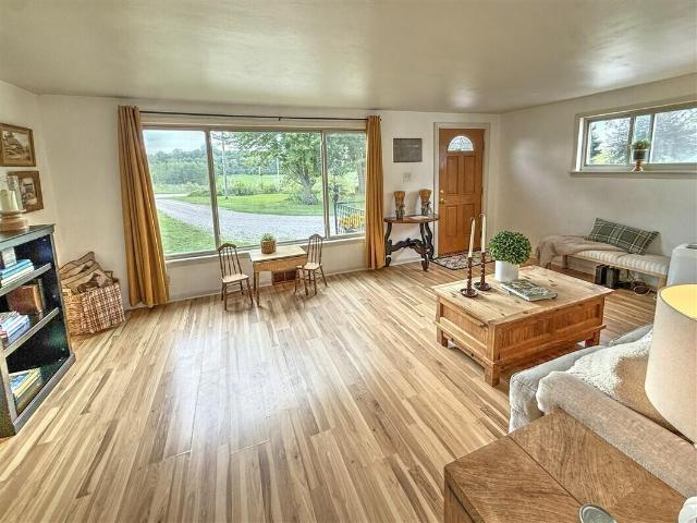 W140N11161 Country Aire Dr