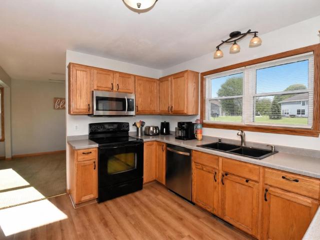 W142N9823 Amber Dr