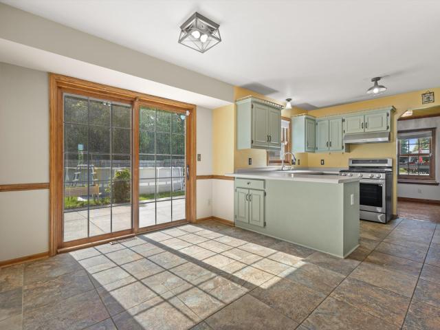 W143N10771 Wooded Hills Dr