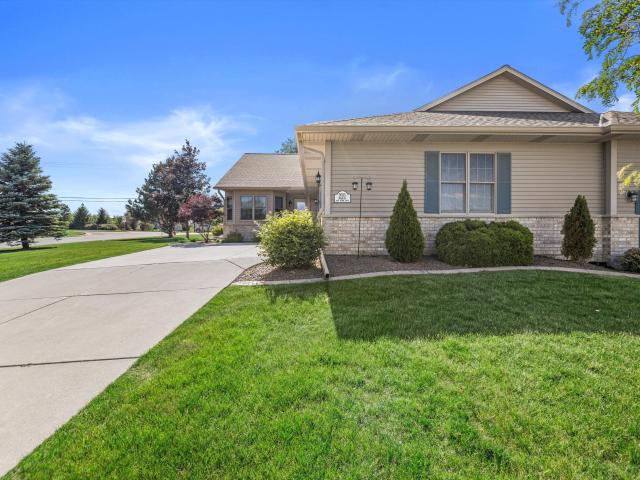 W155N6631 Blue Heron Dr