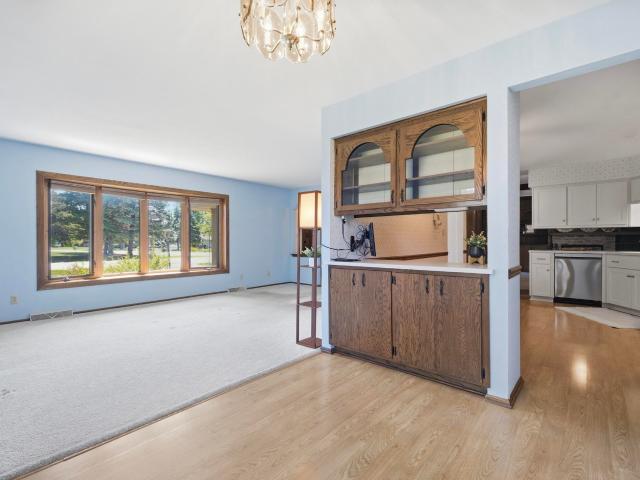 W159N9849 Butternut Rd