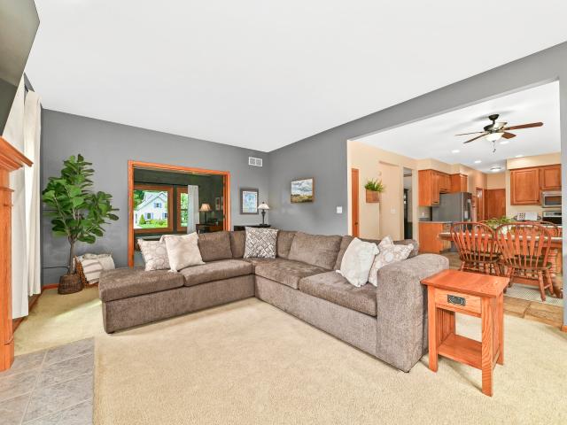 W151N10742 Preserve Pkwy