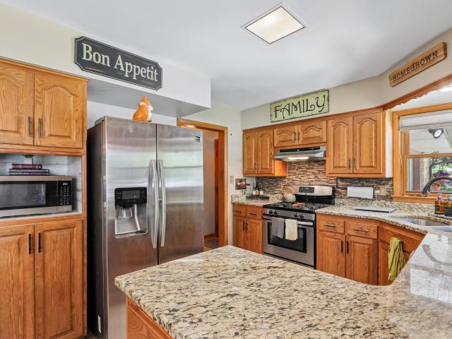 W151N6887 Glenview Dr