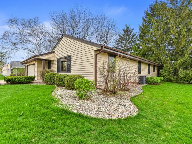 W164N10555 Timberline Ct