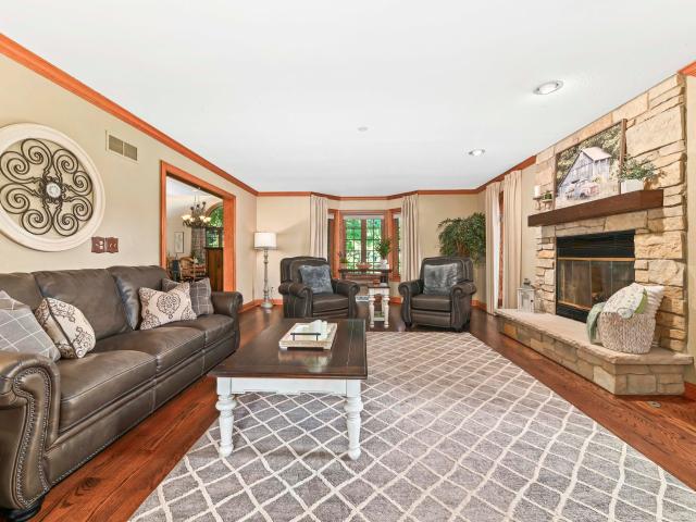 W168N10307 Wildrose Ln