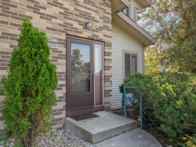 W177N9765 Riversbend E Cir