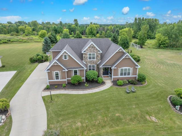W1799 Heathmor Dr