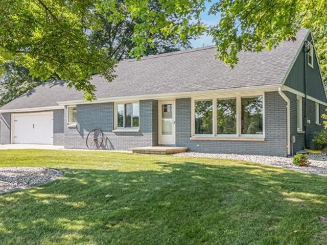 W1720 County Road UU, Kaukauna, WI 54130