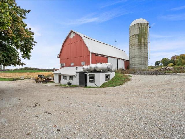 W1858 County Road Q