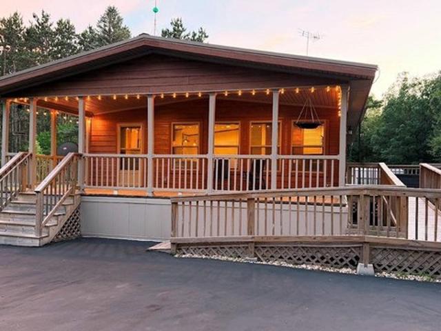 W2076 Amherst Rd, Wisconsin Dells, WI 53965