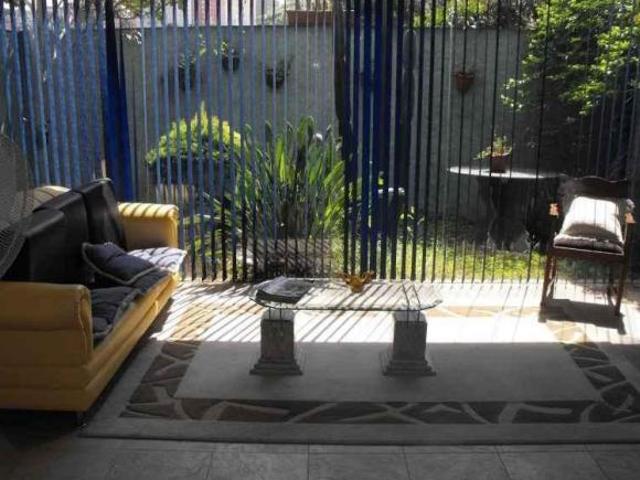 W2195 Casa com 3 Quartos à venda, 220m² Parque Munhoz