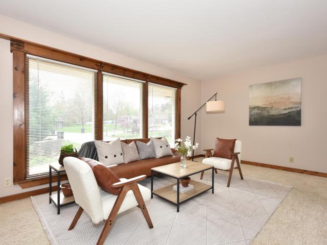 W226N309 Takoma Dr