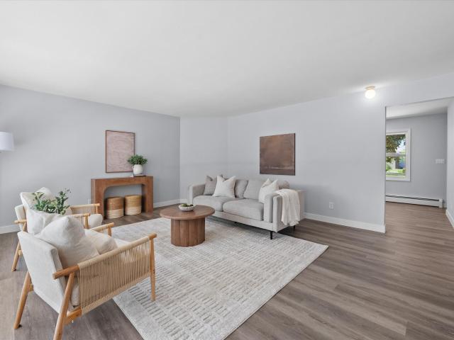 W226N8041 Longview Dr