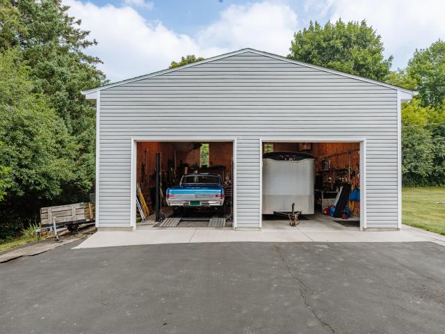 W227S2416 Morningside Cir