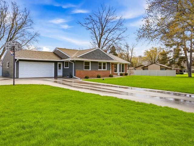 W228N3952 Crescent Dr