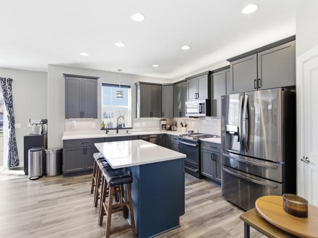 W239 n5491 Fieldstone Pass Cir, Sussex, WI 53089 | Compass