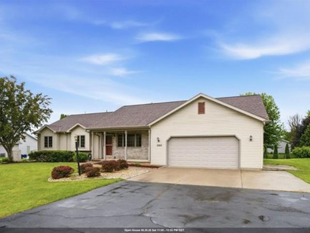 W2303 St Germaine Ct, Appleton, WI 54915