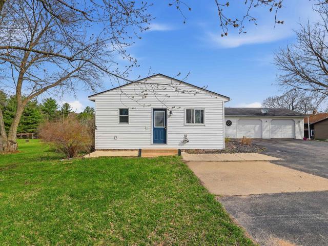 W2482 County Rd H, Poy Sippi, WI 54967 | MLS #50323 | Compass