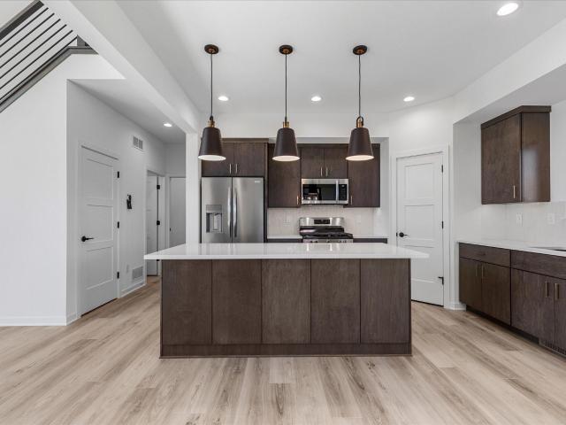 W251N2385 Valleyview Cir