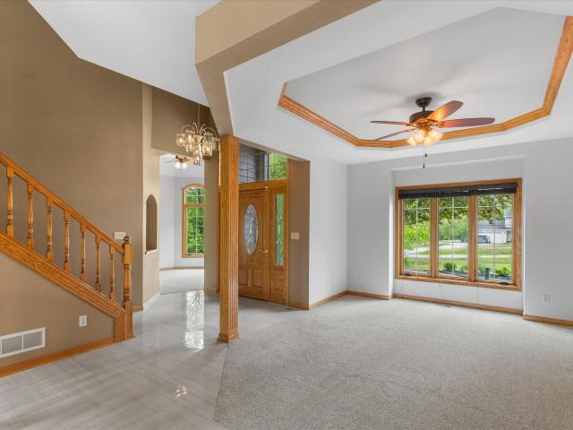 W275N1891 Cabin Creek Ct