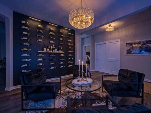 W273N2473 Arlington Dr