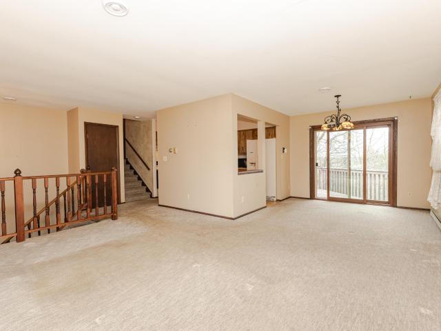 W287N6453 Highland Ct