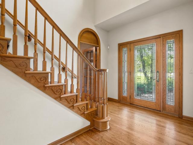 W287N6371 Broadwing Ct