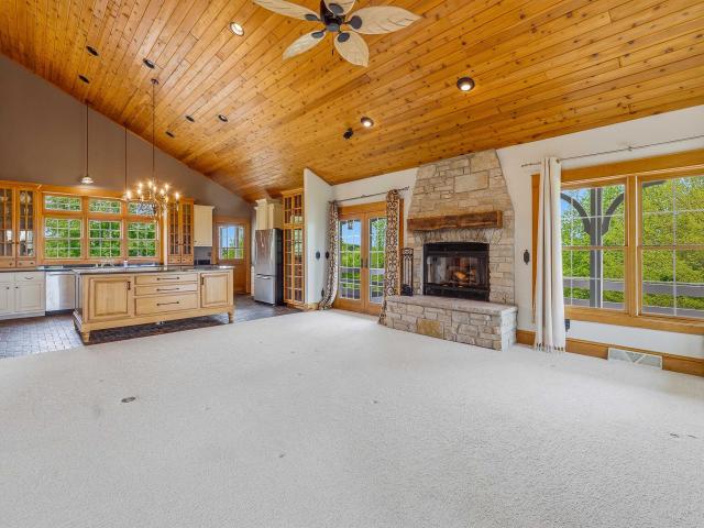 W2832 SUNSET Drive