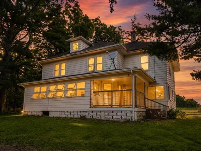 W2970 Springfield Rd, Geneva, WI 53147