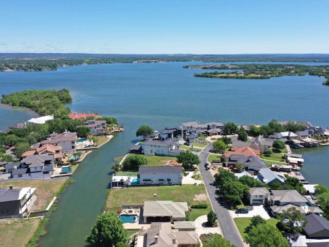 W29034 Wennmohs Pl, Horseshoe Bay, TX 78657 | MLS #177614 | Compass