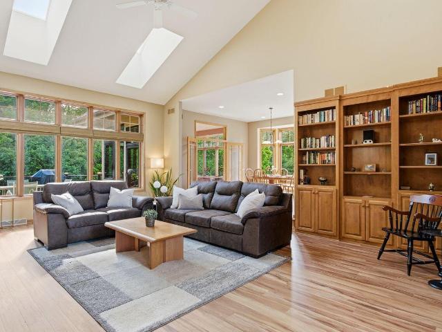 W291S5279 Ridgefield Rd