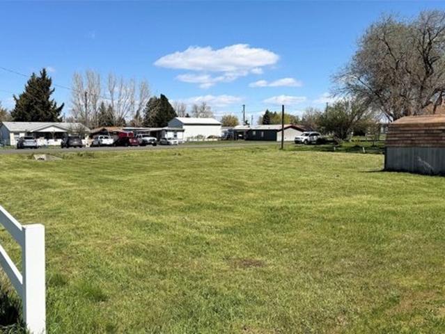 W2 3adams St Lot 1 2, Davenport, WA 99122