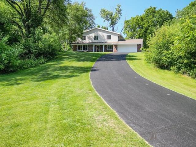 W305S6790 County Road I, Mukwonago, WI 53149