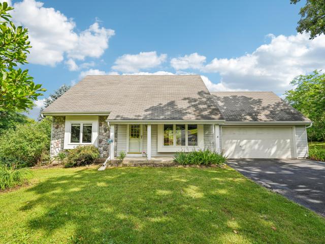 W316S2825 Roberts Rd