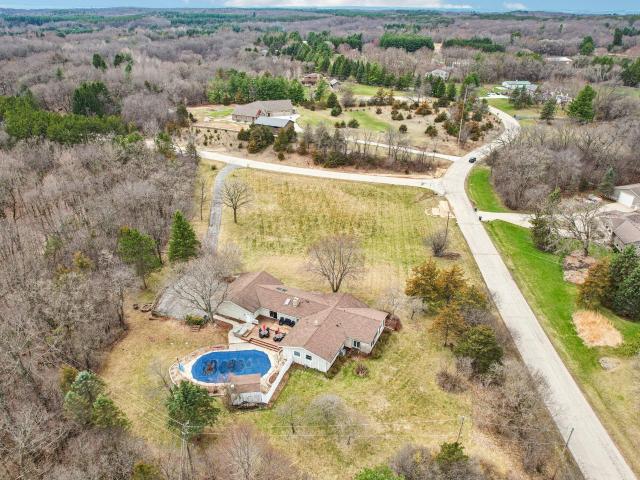W338S4370 Drumlin Dr