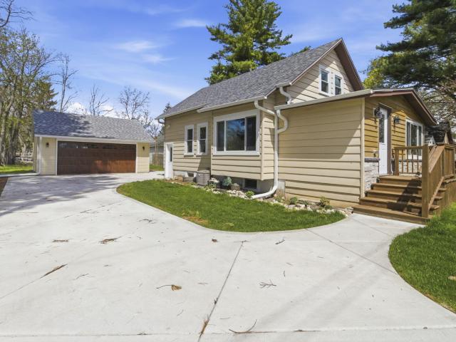 W348 n5133 Elm Ave, Oconomowoc, WI 53069 | MLS #1958 | Compass