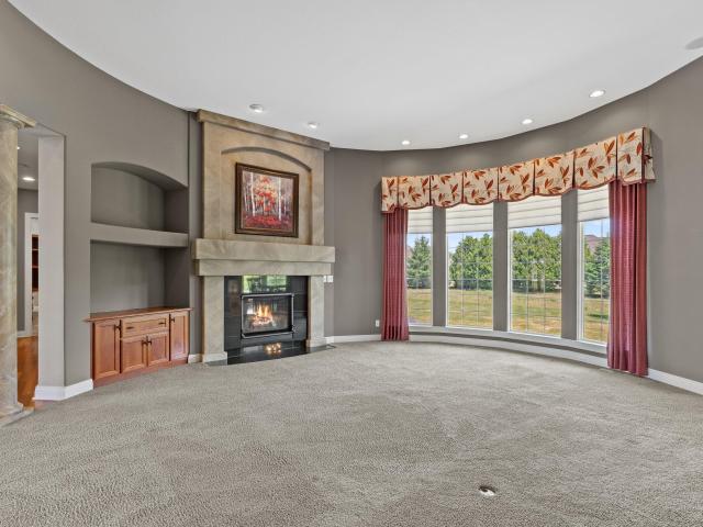 W358N6658 Spring Hollow Cir