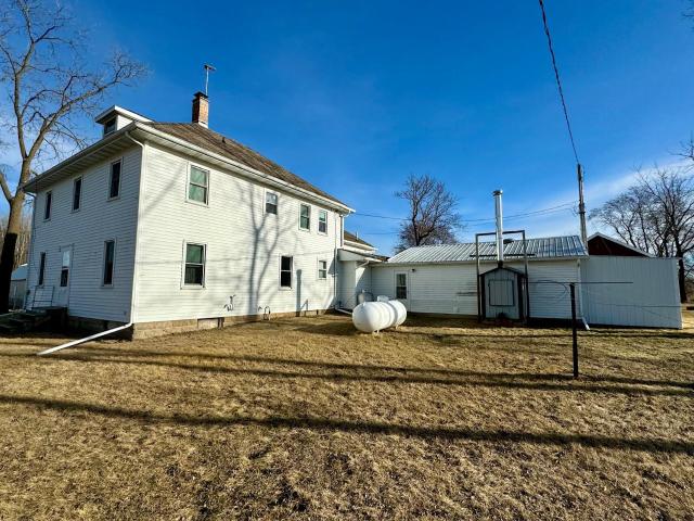 W3769 Highway 44, Manchester, WI 53946 | MLS #1953