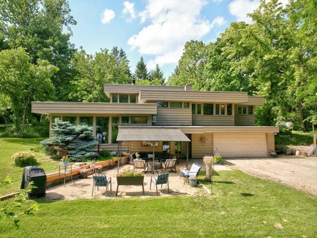 W4106 Greenbush Rd, Monroe, WI 53566