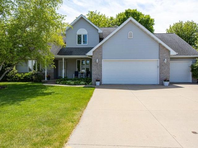 W4707 Nature Ct, Sherwood, WI 54169