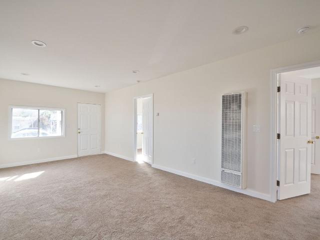 w4713 2 Bedroom Apartment for Rent at 4713 W 159th St, Lawndale, CA 90260 Lawndale