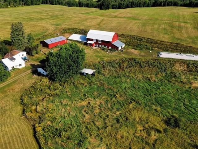 W5046 Everson Ln, Westboro, WI 54490