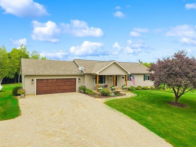 W5150 Red School Rd, Peshtigo, WI 54157