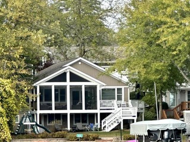 W5193 Sterlingworth Ct, La Grange, WI 53121