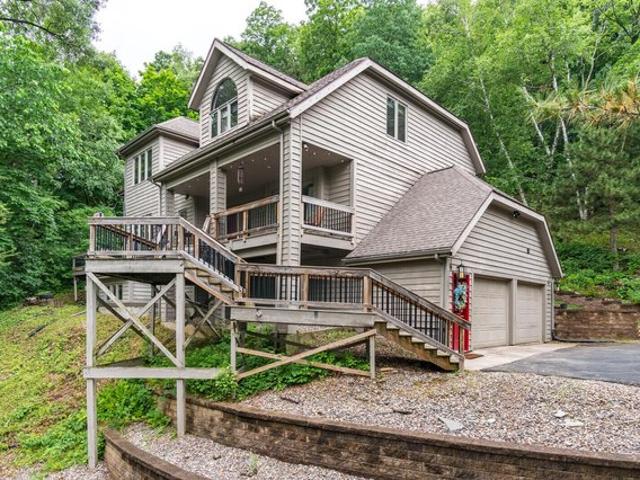 W5190 Birchwood Ln, Shelby, WI 54601